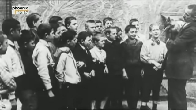 Das Jahrhundert der Kinder (2012)